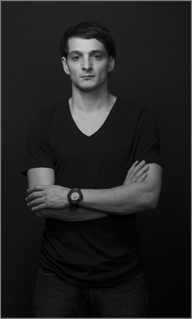 Димитър Захариев – Theater.BG